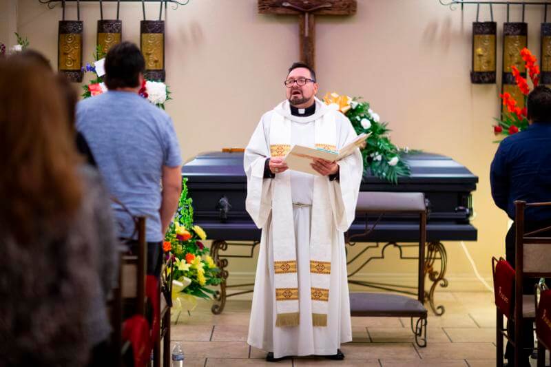 'So many funerals,' says El Paso priest who comforted grieving kin ...